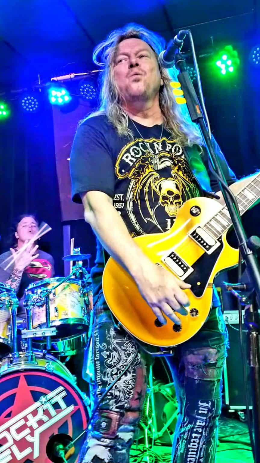 Guitar Practice Routine Guide with Guitar Music Theory